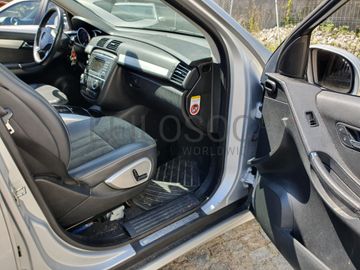 Mercedes-Benz R320 · Ano 2007