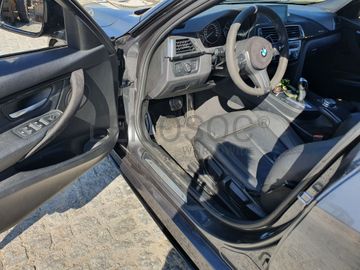 BMW 318 D · Ano 2016