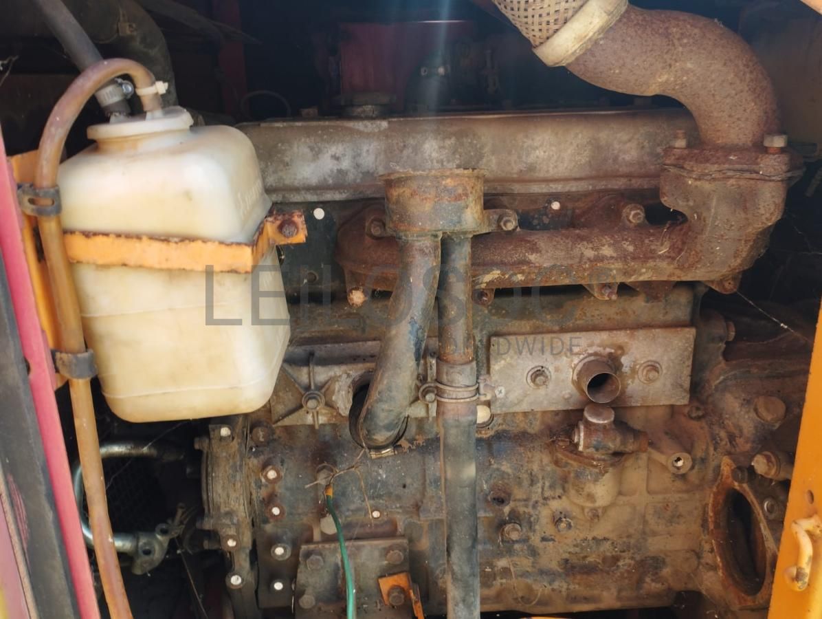 Generator Ian Dickie ER2CBT