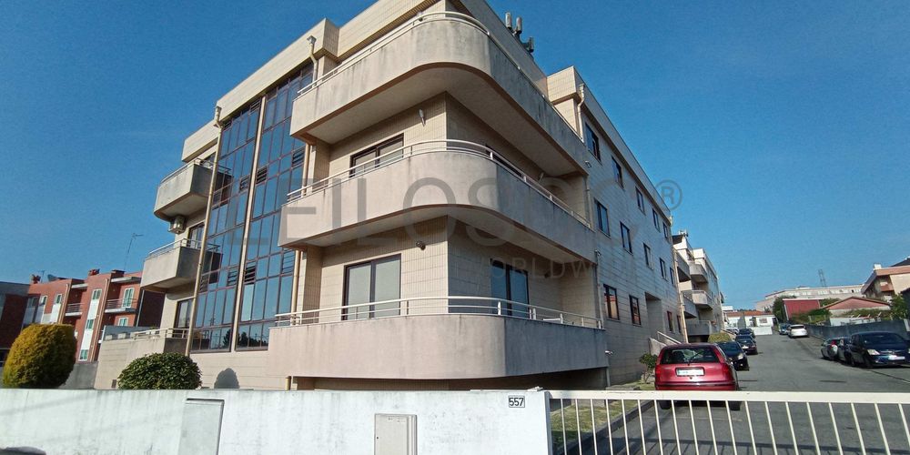 Garagens · Vila Nova de Gaia - 3 lots disponibles