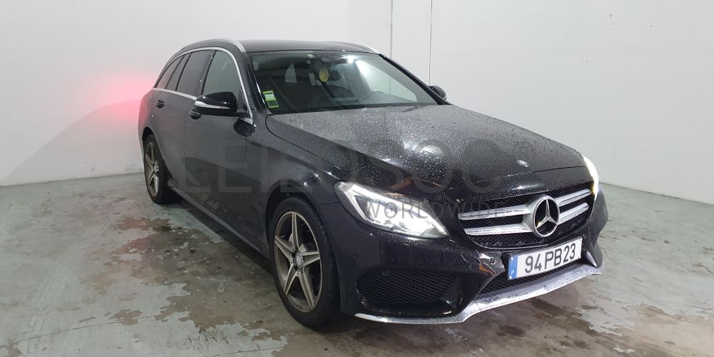 Mercedes-Benz C220 · Ano 2014